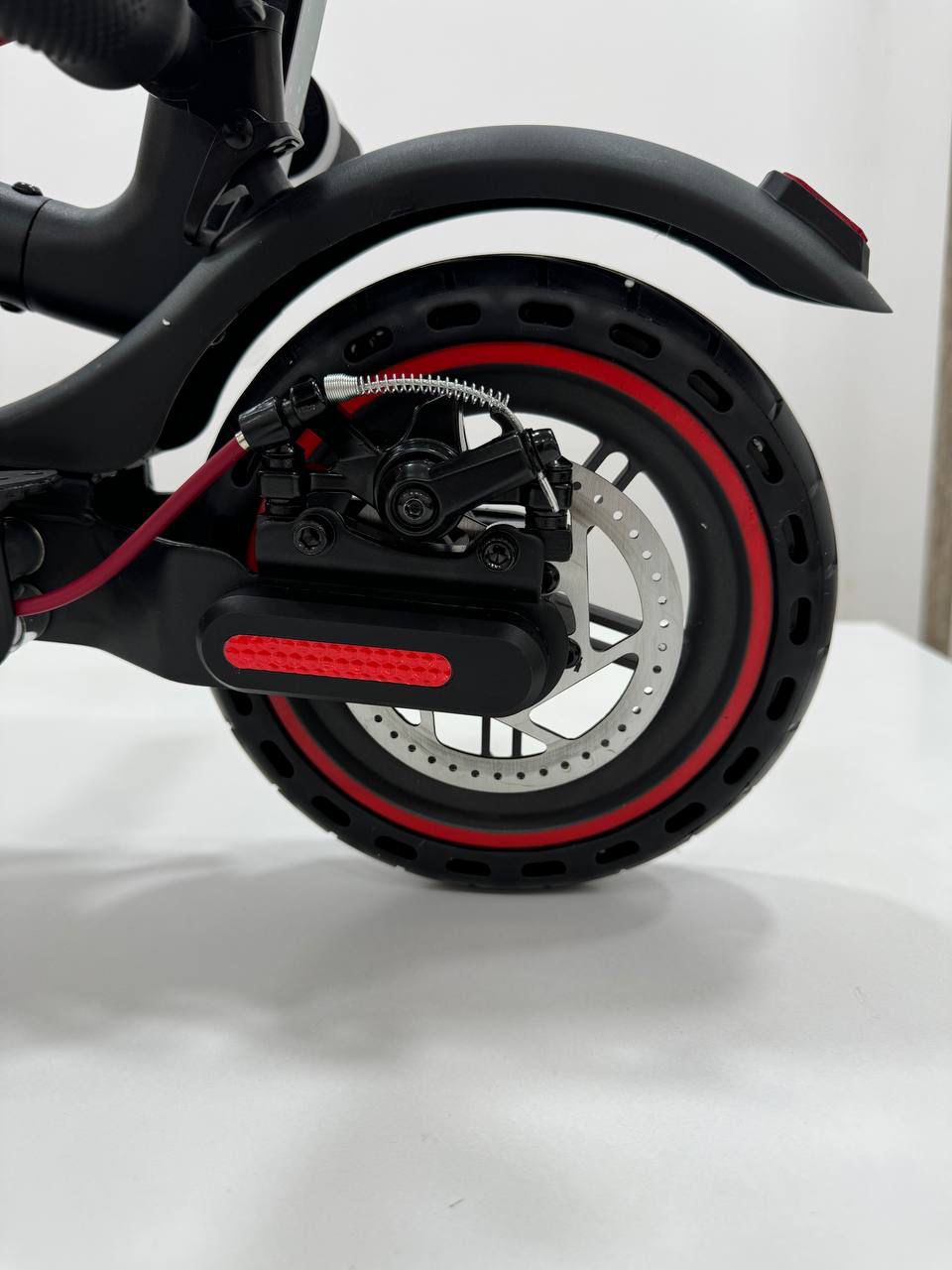Scooter électrique ACE A350 – RADI SOFT Technologies
